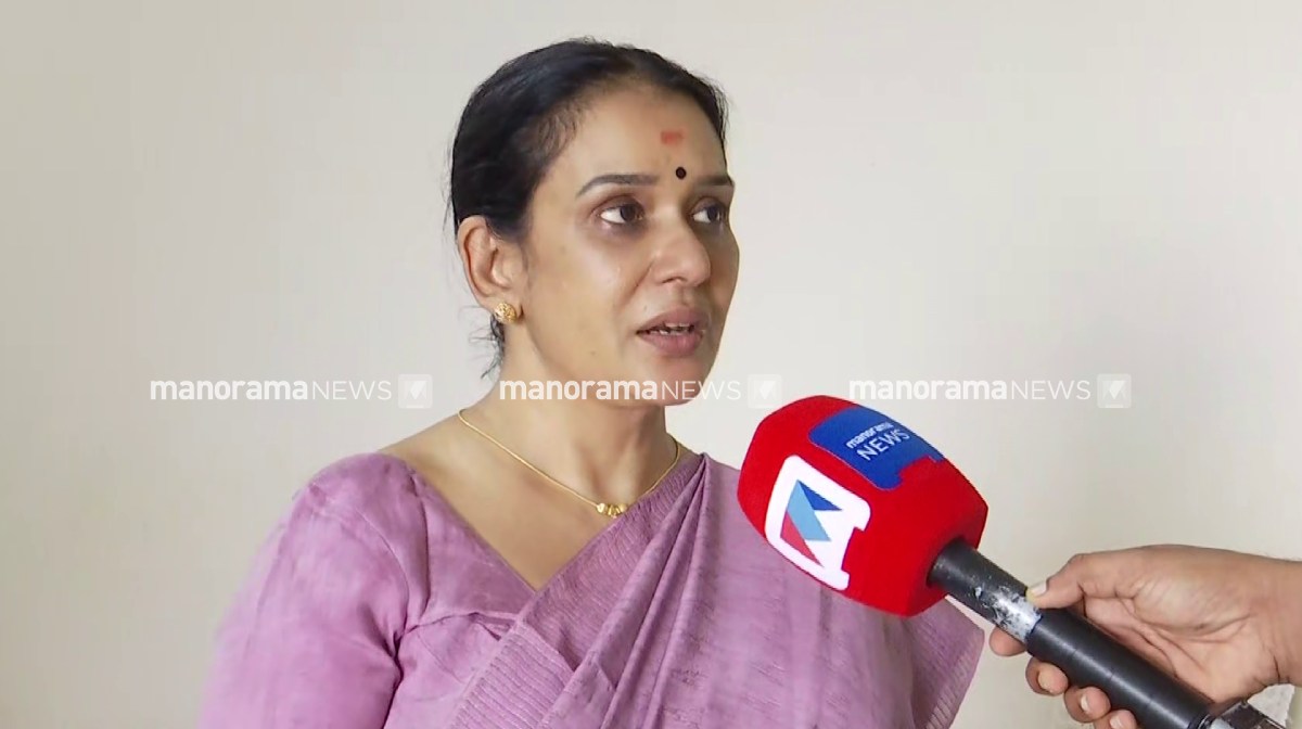 Baburaj Should Withdraw from AMMA Election, Says Mala Parvathy | അമ്മ എക്സിക്യൂട്ടീവ് കമ്മിറ്റി ...