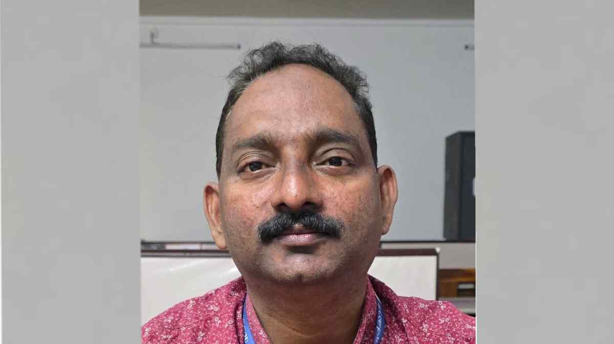 വിമാന അപകടത്തില്‍ മരിച്ച രഞ്ജിതയ്ക്കെതിരെ മോശം കമന്‍റ്; ഡെ. തഹസില്‍ദാര് ...