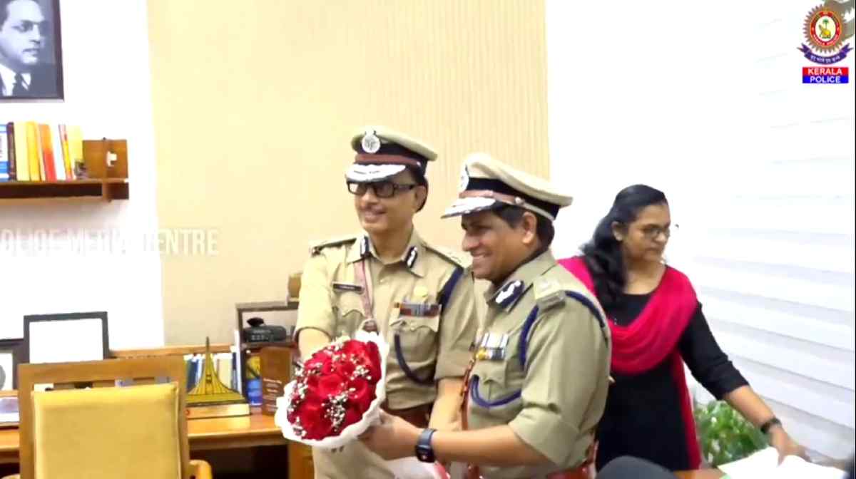 റവാഡ ചന്ദ്രശേഖര്‍ കേരള പൊലീസ് മേധാവിയായി ചുമതലയേറ്റു | Ravada ...