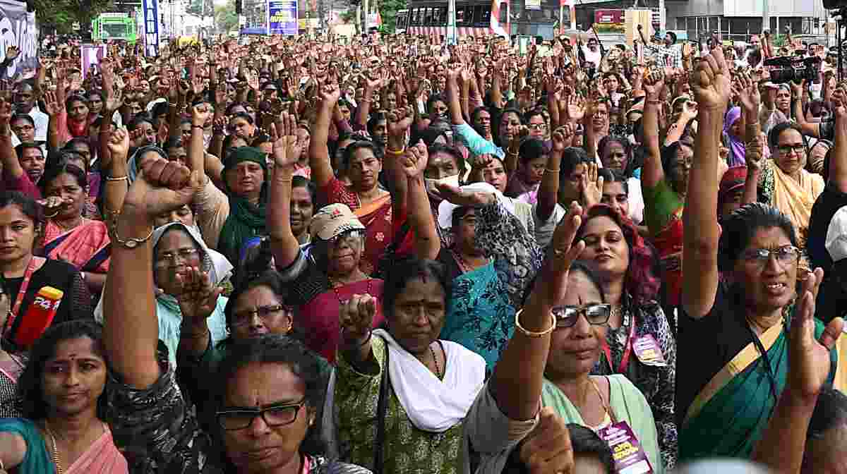 ആശമാരുടെ ഓണറേറിയം കൂട്ടാൻ ശുപാർശ; വിദഗ്ധ സമിതി റിപ്പോർട്ട് സമർപ്പിച്ചു ...