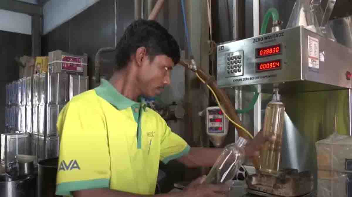 ക്വിന്റലിന് 200 രൂപ കുറഞ്ഞു; വെളിച്ചെണ്ണ വിലയ്ക്ക് നേരിയ കുറവ് ...