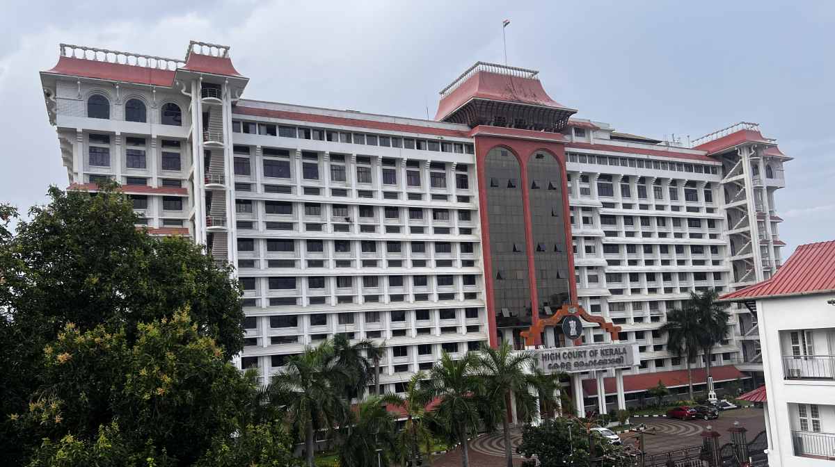 ട്രാൻസ്‌ജെൻഡർ വിഭാഗക്കാർക്ക് ലിംഗമാറ്റ ശസ്ത്രക്രിയയ്ക്കു മുന്‍പ് അണ്ഡം ...