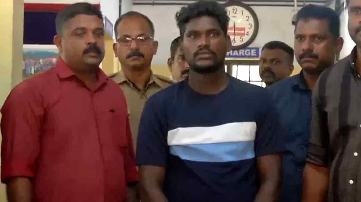 പറവൂരിലെ മോഷ്ടാവ് മണികണ്ഠന്‍ അല്ല; തിരിച്ചറിഞ്ഞ് വീട്ടമ്മ | Kuruva Theft