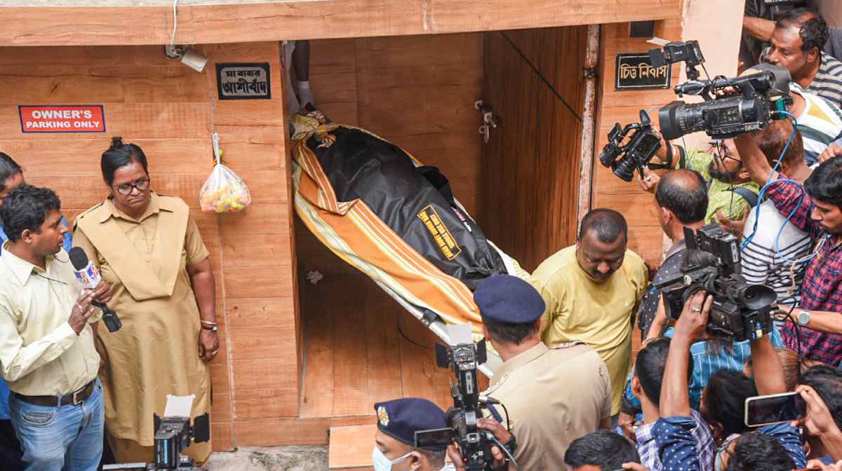 ലക്ഷ്യം കൂട്ട ആത്മഹത്യ; അവസാന നിമിഷം പിന്മാറി; ഭാര്യമാരെ കൊന്നുതള്ളി ...