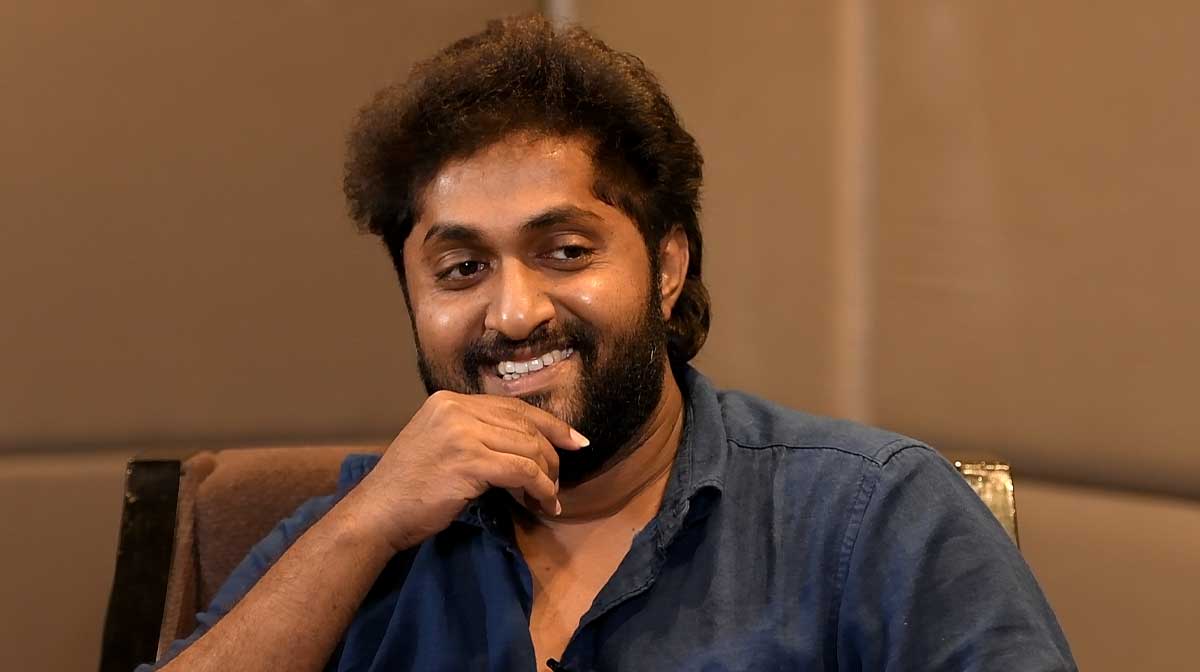 ‘നീ പോടി അവിടുന്ന് നീ ഫീല്‍ഡ് ഔട്ട് ആയി; ഫേക്ക് പ്രൊഫൈലില്‍ നിന്ന് നടി കമന്‍റ് ഇടും’ | Dhyan ...