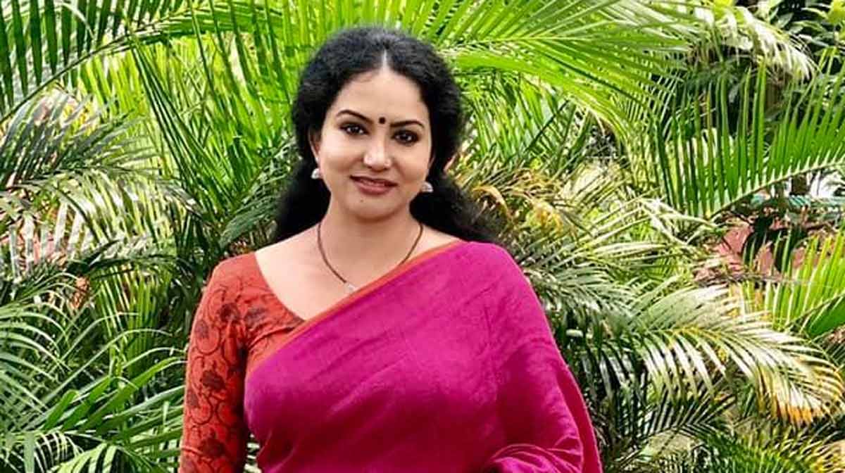 Sheelu Abraham | ഇഷ്ടത്തിന് പോയിട്ട് ബലാല്‍സംഗമെന്ന് പറയരുത് ...