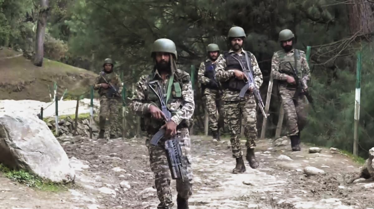 സൈന്യം ലഷ്കര്‍ കമാന്‍ഡറെ വധിച്ചു; സുരക്ഷാസേനയ്ക്ക് വന്‍ നേട്ടം; വ്യാപക ...