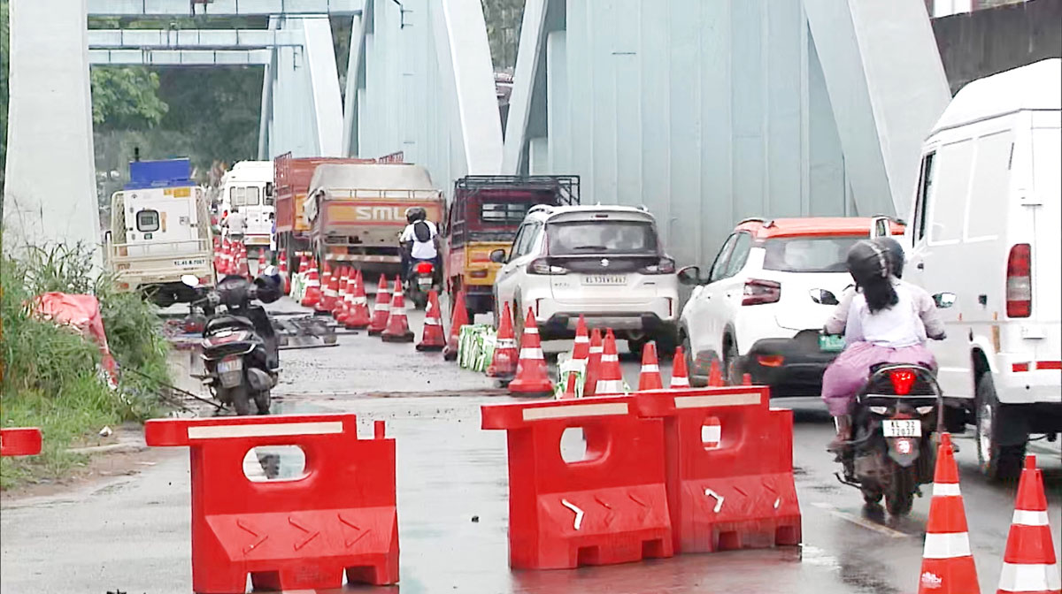 Aluva | Bridge | Trafic | National Highway | മംഗലപ്പുഴ പഴയപാലത്തില് ...
