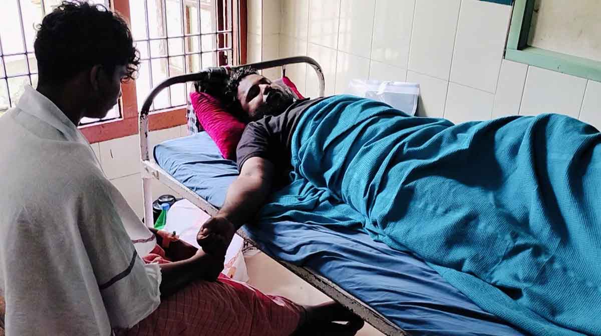 'ഉരുള്‍പൊട്ടിയത് വീടിന് പിന്‍വശത്ത് ; കാലില്‍ കമ്പി തുളഞ്ഞുകയറി ...