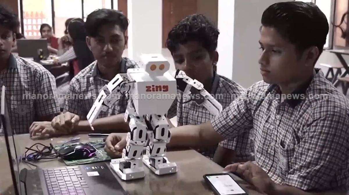 എന്തിരന്‍ യുഗത്തിലേക്ക്; പത്താം ക്ലാസില്‍ ഇനി റോബോട്ടിക്സും പഠിക്കാം | Class 10 robotics Kerala ...