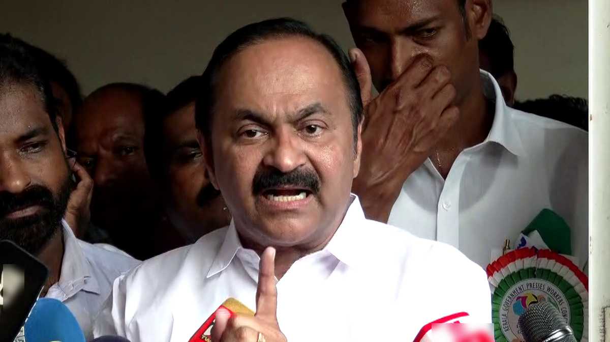 റിയാസ് എട്ടുകാലി മമ്മൂഞ്ഞ്, റീല്‍സ് തുടരട്ടെ; പരിഹസിച്ച് സതീശന്‍| V.D. Satheesan Mocks Minister ...