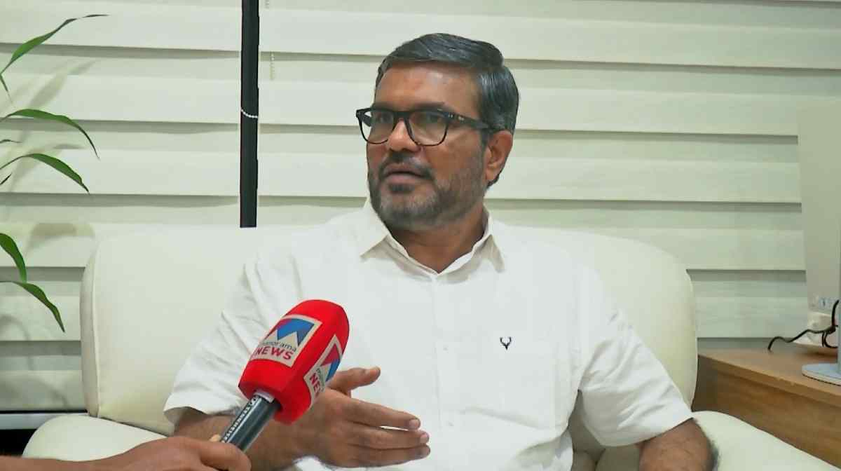 MB Rajesh | Reels| ‘ജോലിത്തിരക്കിനിടയില്‍ റീല്‍സ് ജീവനക്കാര്‍ക്ക് ആശ്വാസം; സര്‍ഗാത്മകതയെ പ്രോല് ...