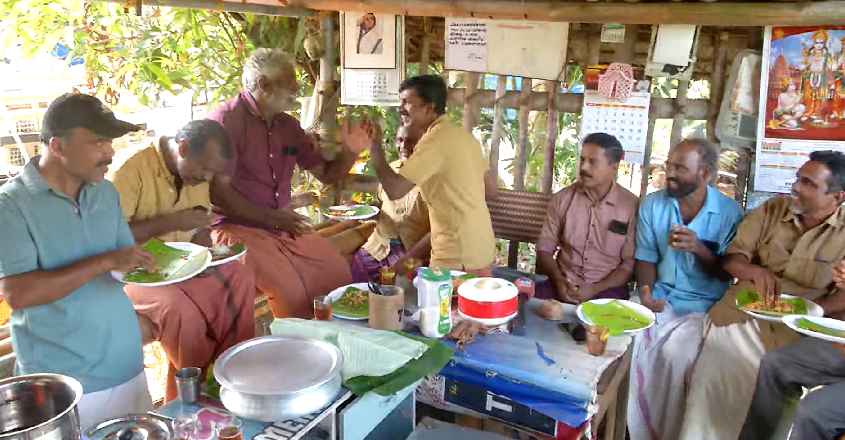 സ്വന്തമായി പാചകം ചെയ്യും; മാതൃകയായി പറമ്പില്‍ ബസാറിലെ ഡ്രൈവര്‍മാരുടെ ജീവിതം