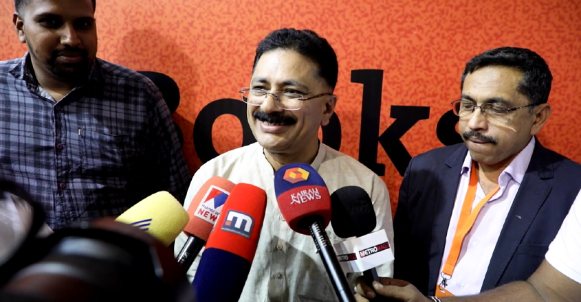 K.T. Jaleel|പച്ചയും ചുവപ്പും തമ്മിൽ കലരുമോയെന്ന് കാത്തിരുന്ന് കാണാം: കെ ...