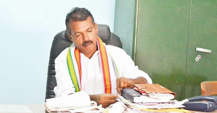 കോണ്‍ഗ്രസ് പദയാത്രയ്ക്കുനേരെ മുട്ടയെറിഞ്ഞു; നേതാവിന് സസ്പെന്‍ഷന്‍ | MC ...
