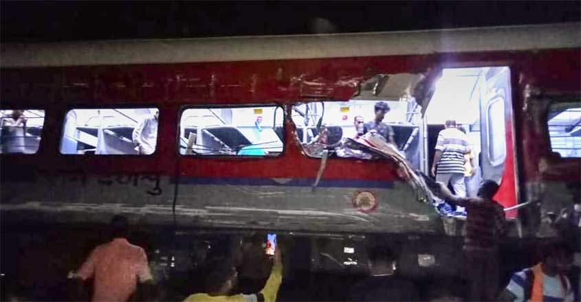 ബാലസോര്‍ ട്രെയിന്‍ ദുരന്തം; ഉന്നതതല അന്വേഷണത്തിന് ഉത്തരവ് | Coromandel ...