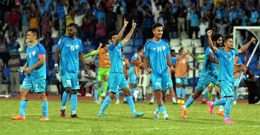 സാഫ് കപ്പ്: ലെബനനെ വീഴ്ത്തി ഇന്ത്യ ഫൈനലില്‍ | SAAF Football ...