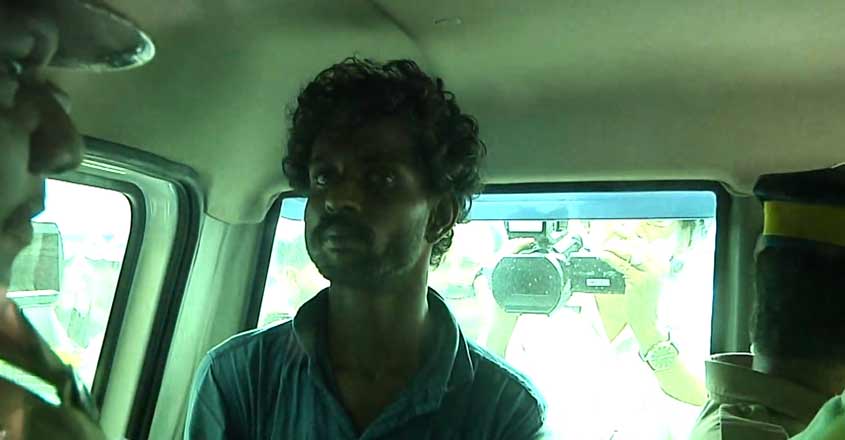 ആലുവ പീഡനം ആസൂത്രിതം കുട്ടിയെ പ്രതി നേരത്തേ കണ്ടുവച്ചിരുന്നെന്ന്