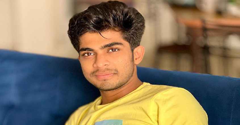 ചിരിയും ചമ്മലും പിന്നെ നസ്‍‍ലനും: മലയാളത്തിന്റെ പുതിയ ഇഷ്ടക്കാരന് ...