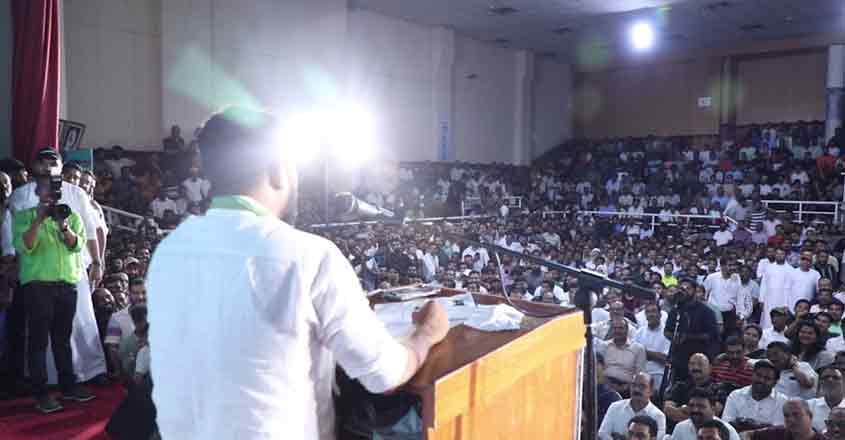 കടല്‍ കടന്നും വോട്ട് തേടല്‍; ഗൾഫ് നാടുകളിലെത്തി സ്ഥാനാർഥികൾ | Loksabha ...