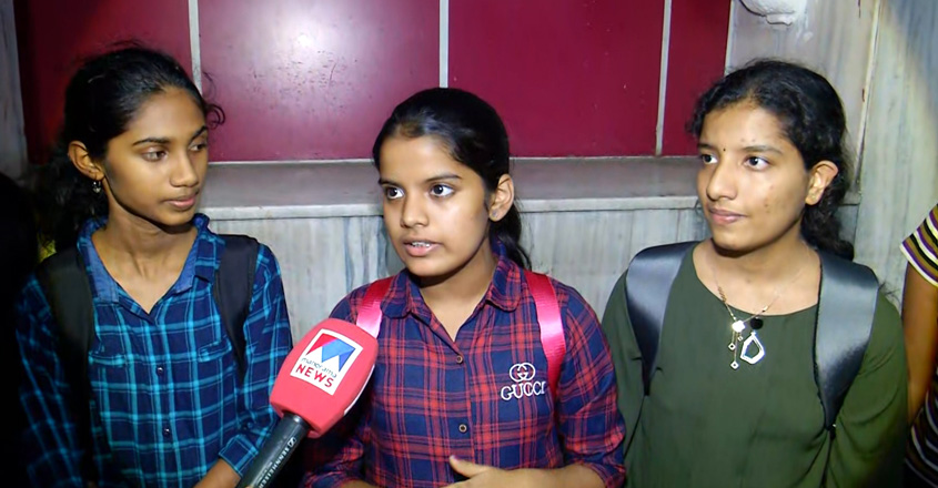 750 വിദ്യാർഥിനികൾ ചേര്‍ന്നു വികസിപ്പിച്ച ആസാദി സാറ്റും ഭ്രമണപഥത്തില് ...