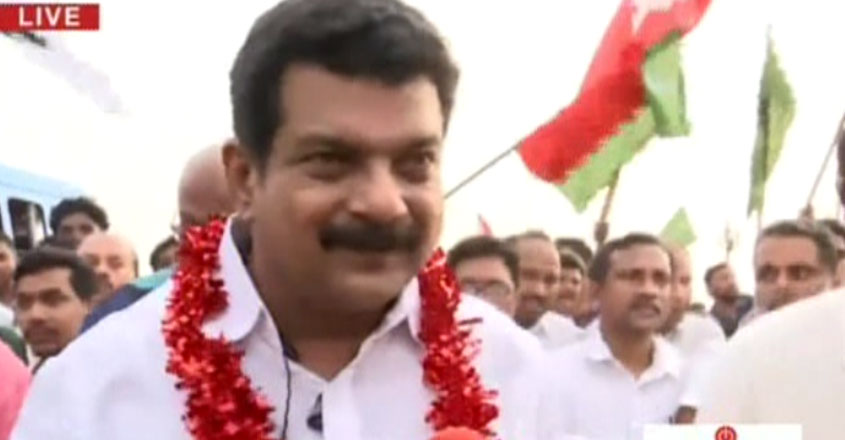 ജപ്പാനിൽ മഴ പെയ്യുന്നതെങ്ങനെ? അൻവറിനെതിരെ ട്രോൾ മഴ | Election 2019 | PV ...
