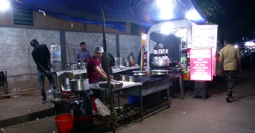 തട്ടുകട എട്ടിന് ശേഷം മതി; വിചിത്ര ഉത്തരവുമായി പൊലിസ് | trivandrum ...