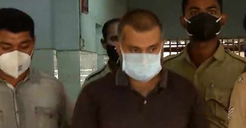 സനു മോഹന്റെ ഫ്ലാറ്റില്‍ മുംബൈ പൊലീസ് പരിശോധന നടത്തി | Vaiga Death Case ...