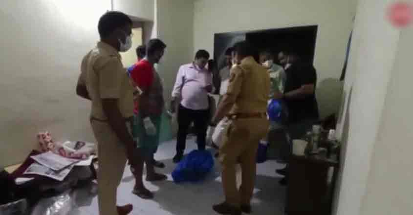 പങ്കാളിയെ ‌വെട്ടിനുറുക്കി ഫ്ലാറ്റിലൊളിപ്പിച്ചു; പ്രതിയുടെ മൊഴികളില് ...