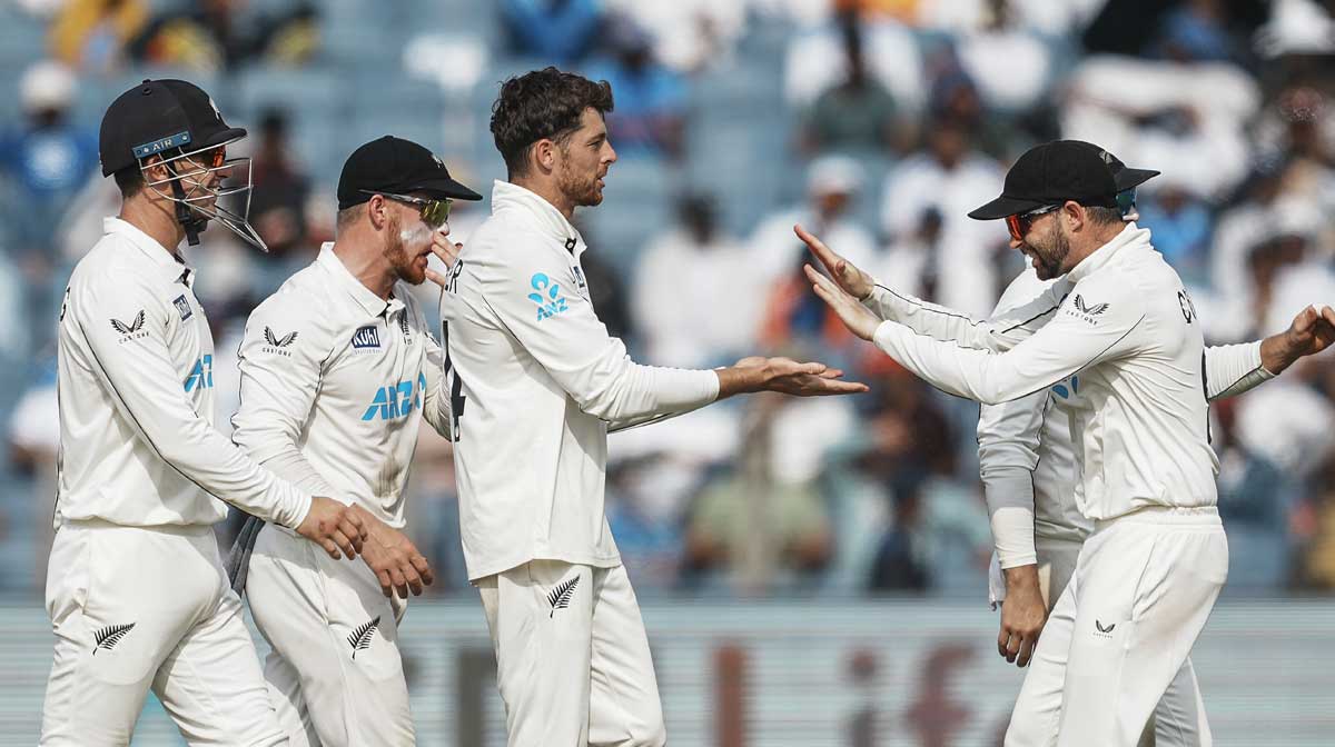 പുണെ ടെസ്റ്റിലും ഇന്ത്യയ്ക്കു തോല്‍വി; പരമ്പര ന്യൂസിലന്‍ഡിന്|Pune ...