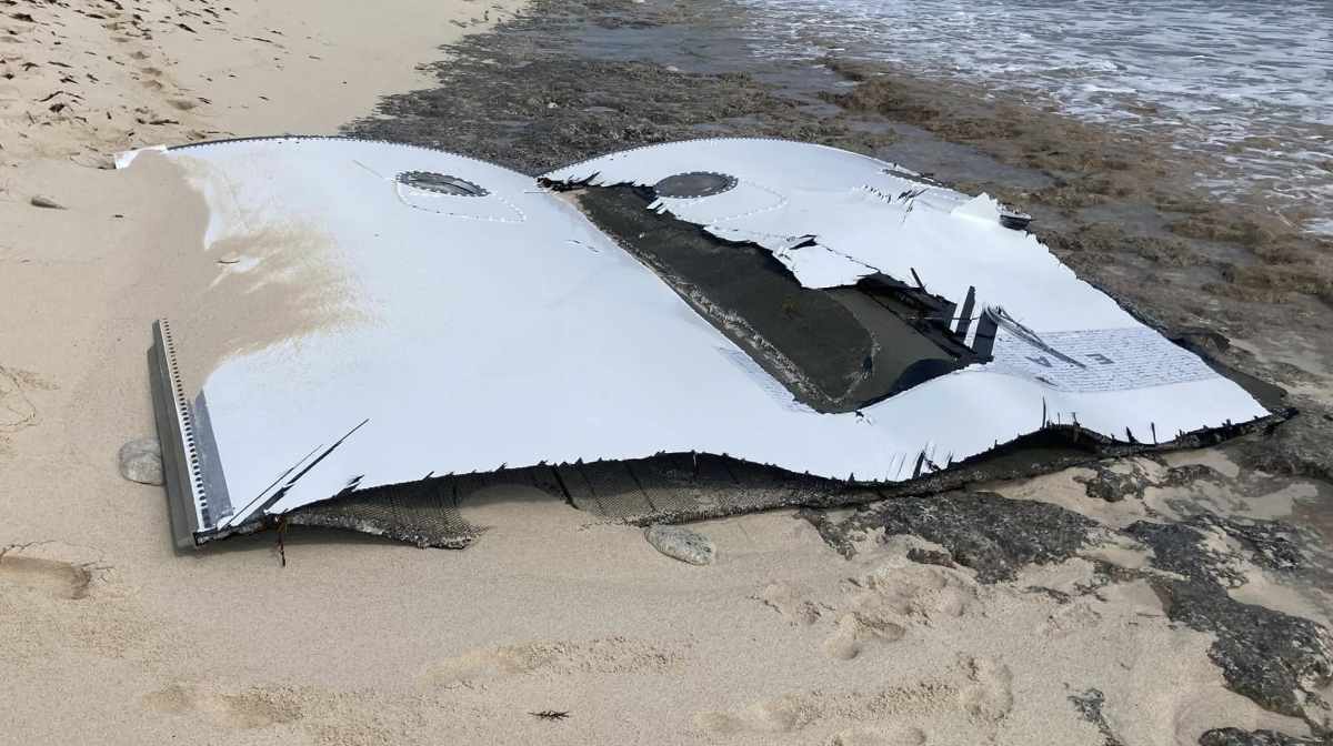 ഭൂമിയെ ലക്ഷ്യമാക്കി സ്പേസ് എക്സ് റോക്കറ്റിന്‍റെ ഭാഗങ്ങള്‍ | SpaceX ...